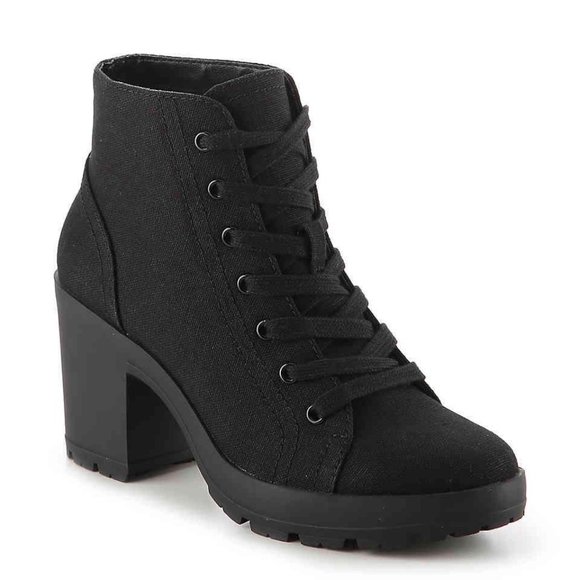 Mix No. 6 | Shoes | New Mix 6 Studded Lace Up Platform Lug Boot | Poshmark